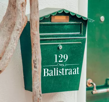 Brievenbus stickers naam en huisnummer - TenStickers